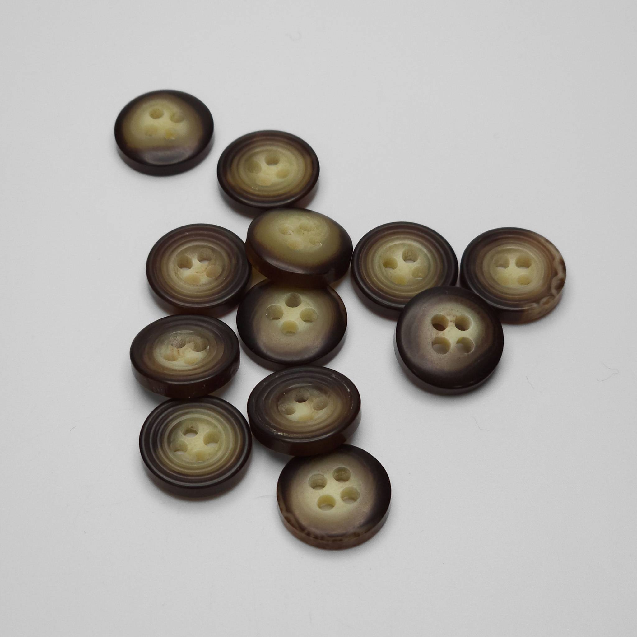 Discover Canada’s Largest Selection of Buttons for Sewing Projects ...