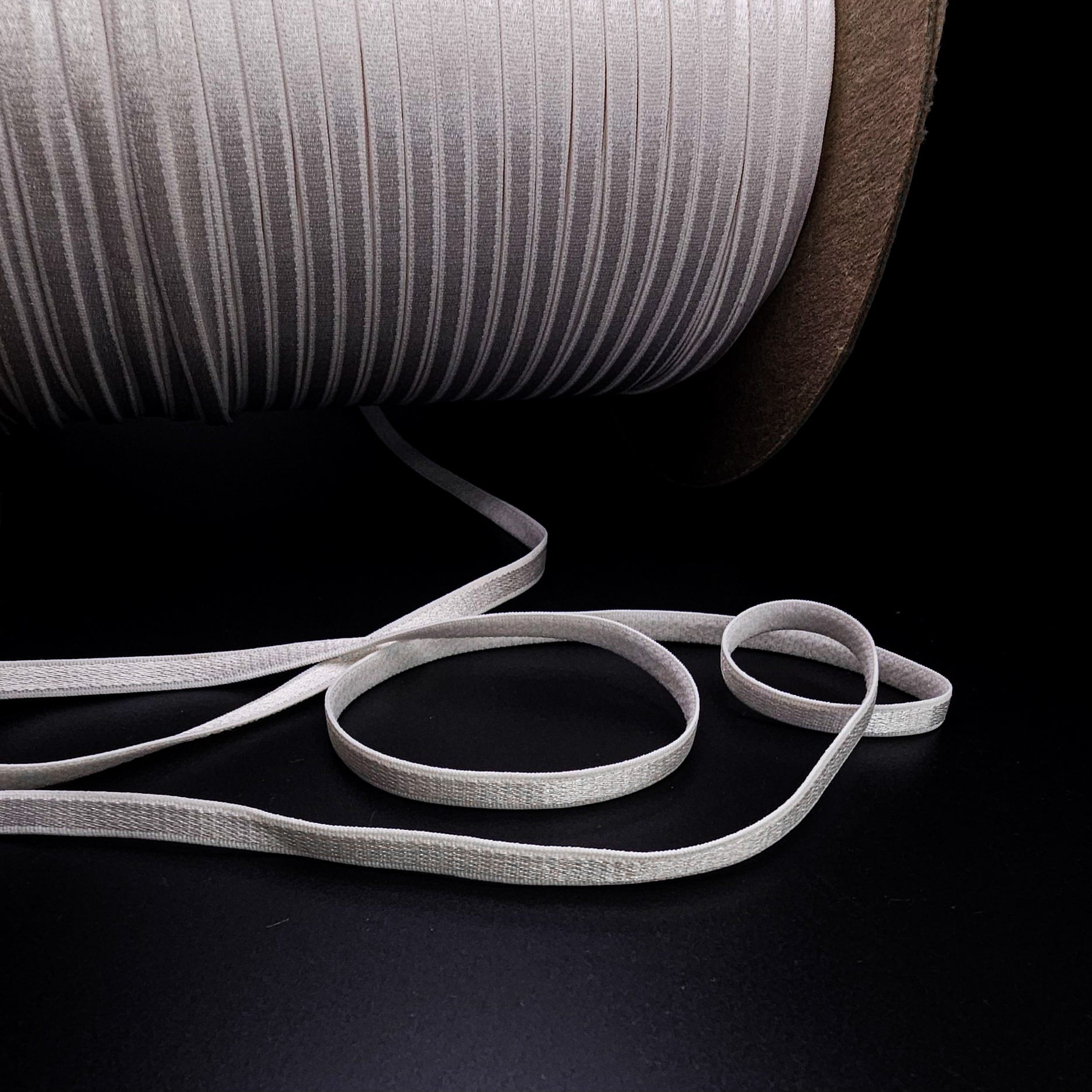 6mm Shiny Skinny Elastics: Perfect for sewing Cami Tops and Lingerie – Les Tissées
