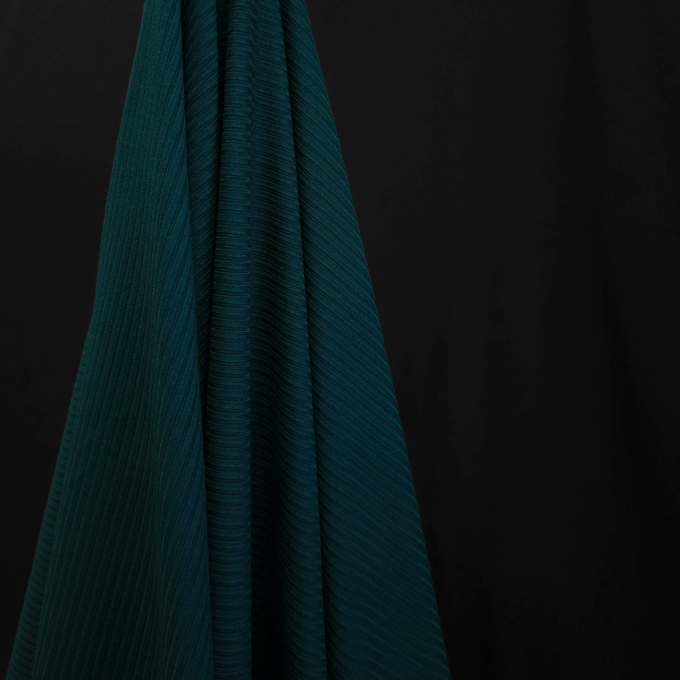 Soft Bamboo Rib Knit Jersey Fabric | Les Tissées