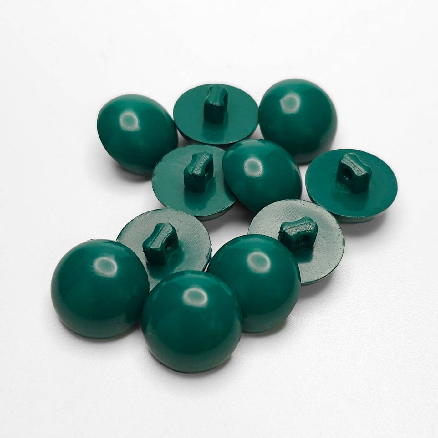 Shop Canada’s Largest Collection of Buttons | Les Tissées