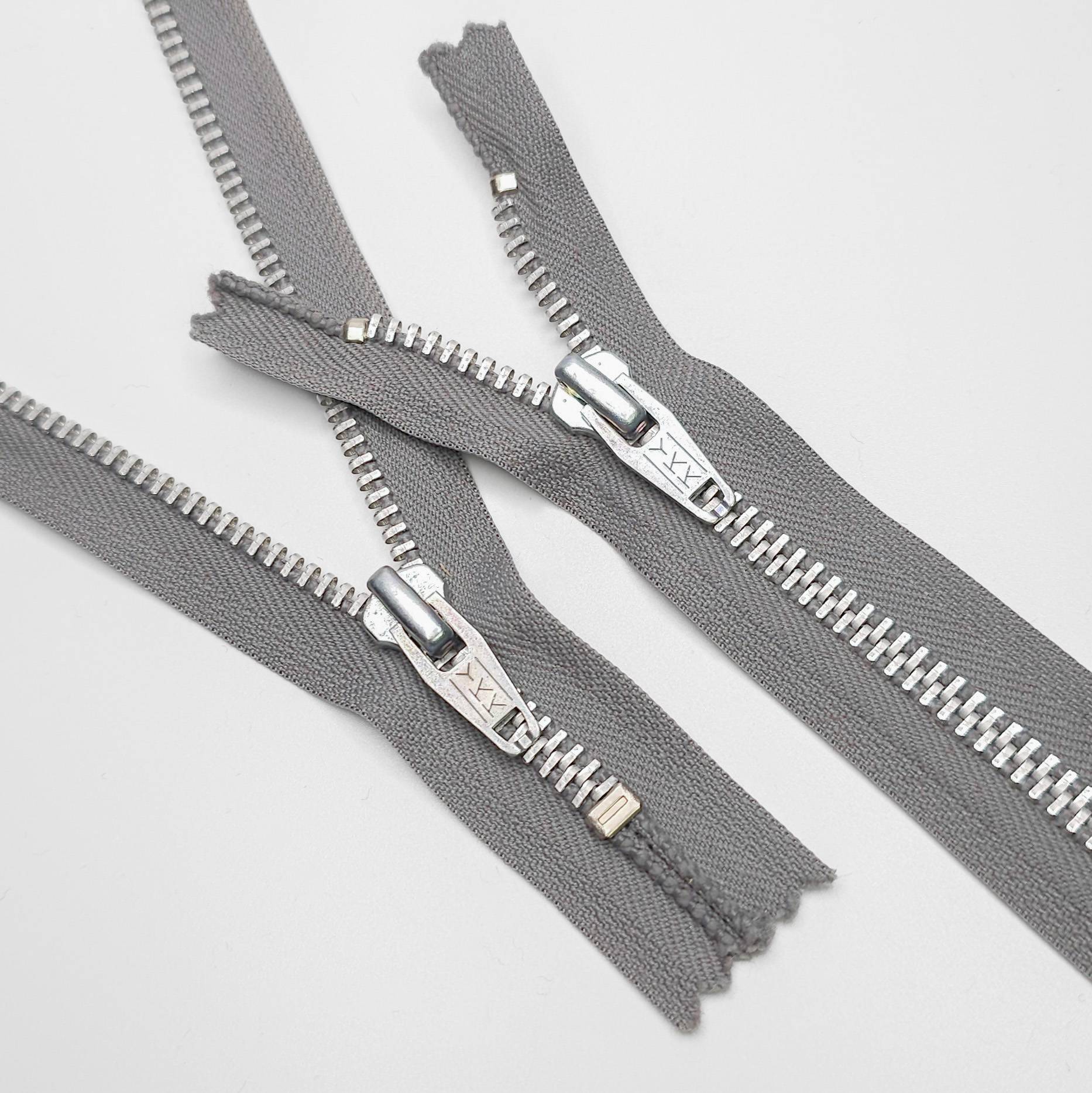Buy Quality Zippers Online | Large Selection for Sewing | Les Tissées