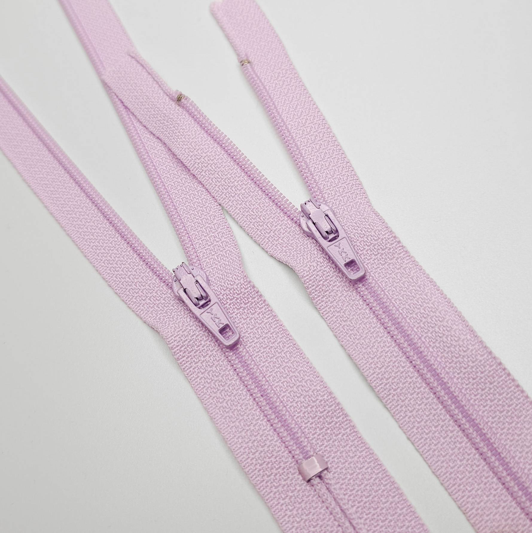 Buy Quality Zippers Online | Large Selection for Sewing | Les Tissées