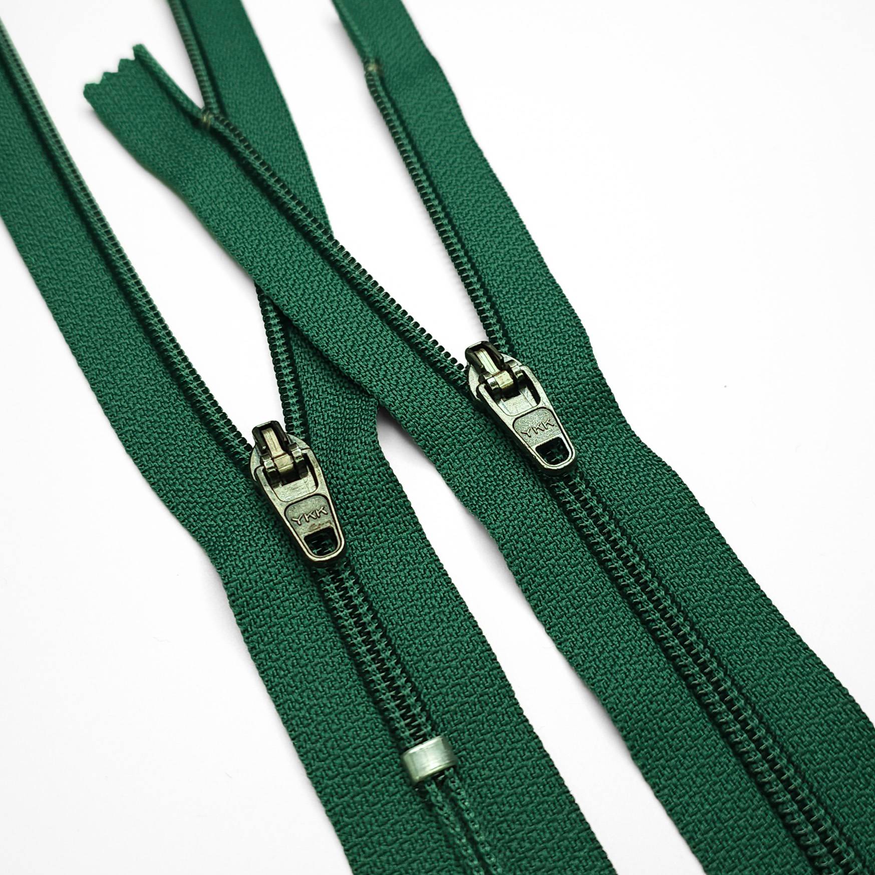 Buy Quality Zippers Online | Large Selection for Sewing | Les Tissées