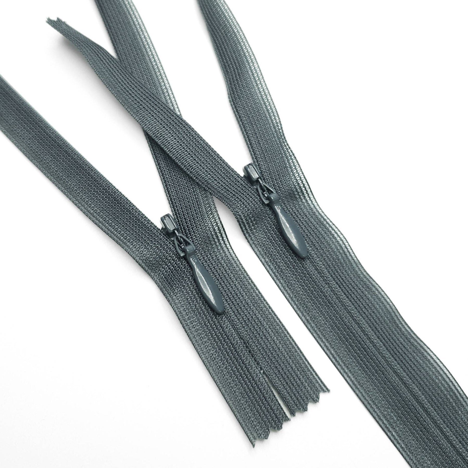 Buy Quality Zippers Online | Large Selection for Sewing | Les Tissées