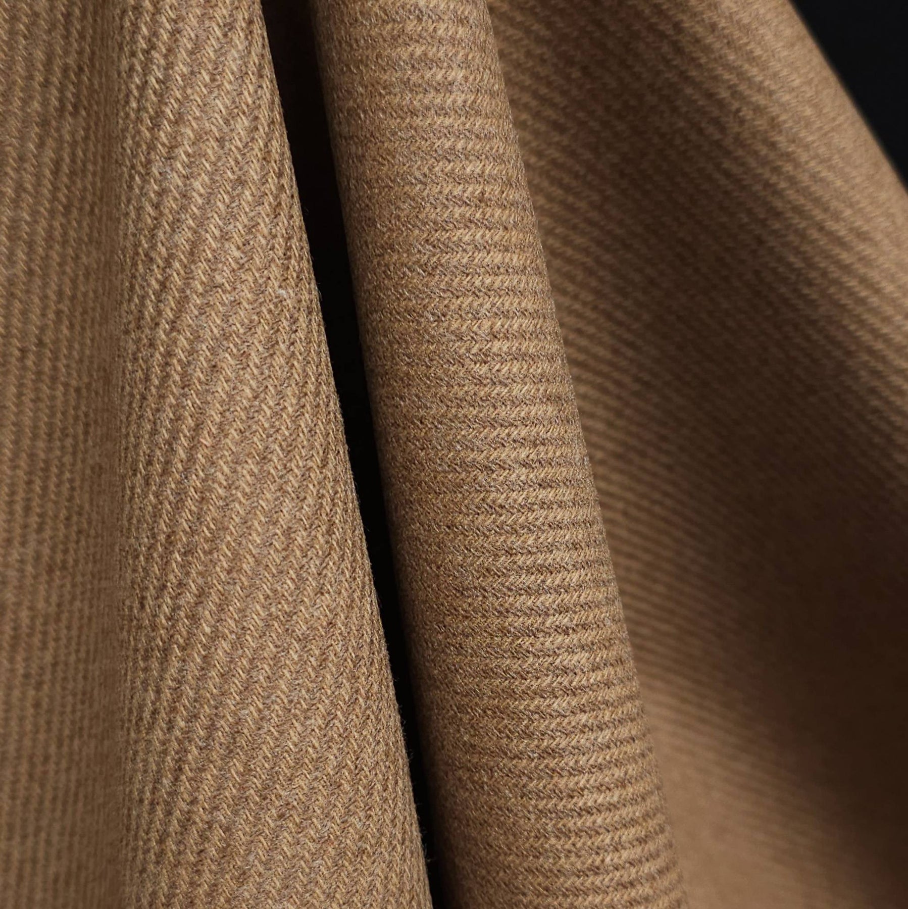 Laminated Wool Fabric by Les Tissées – Waterproof Technical Wool