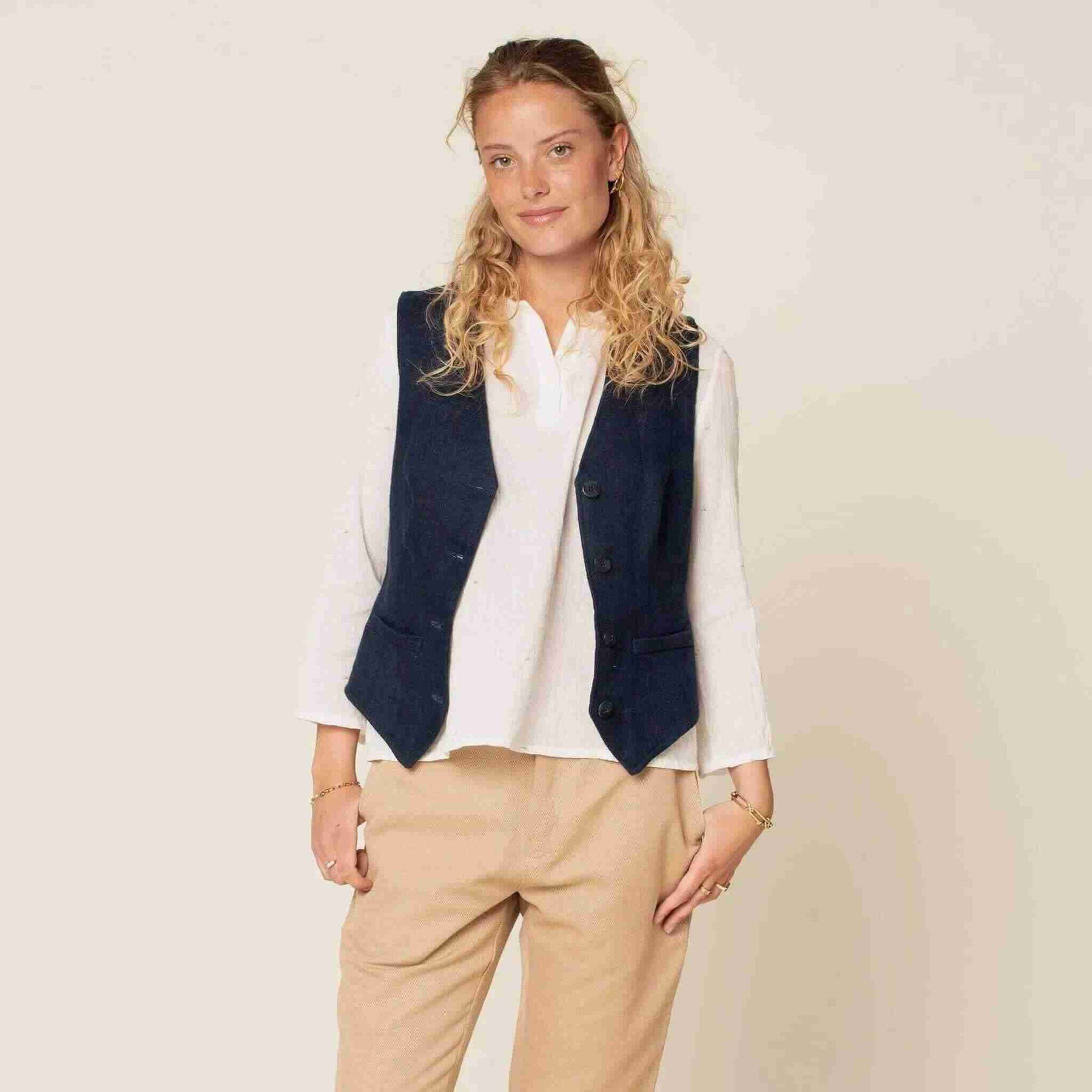 Whisper Blouse PDF Sewing Pattern | Wardrobe by Me | Les Tissées