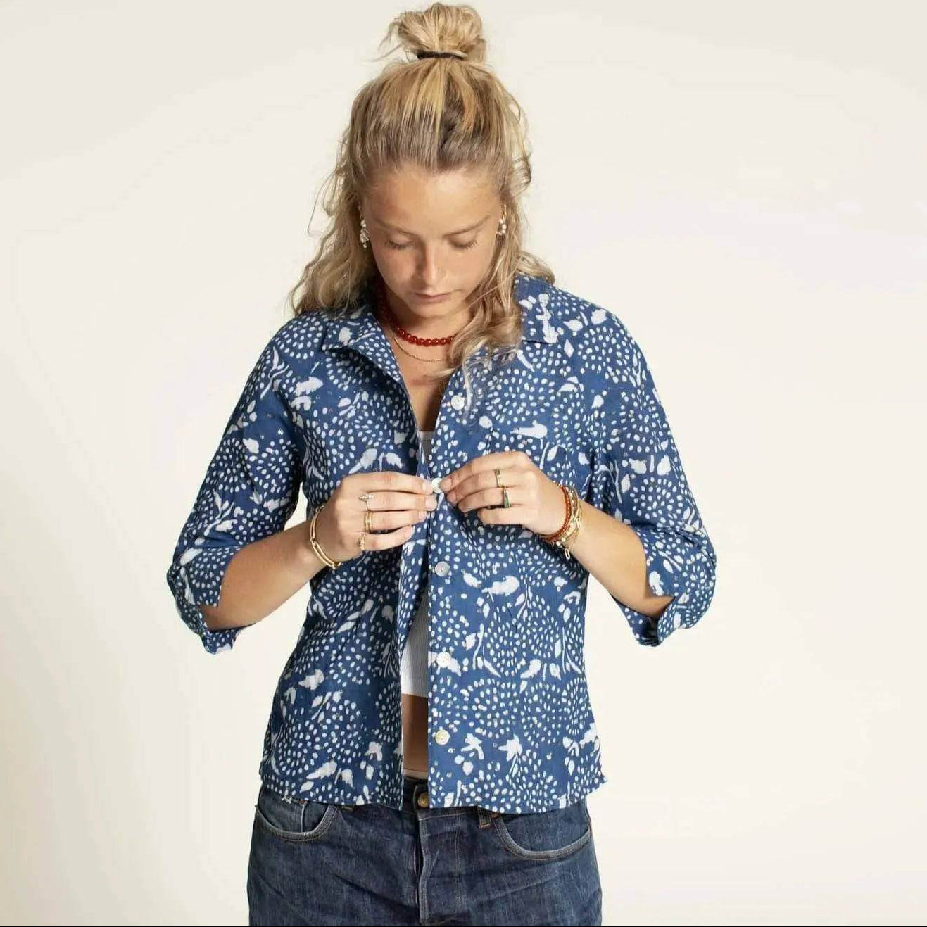 Tropicana Shirt Sewing Pattern PDF | Wardrobe by Me | Les Tissées